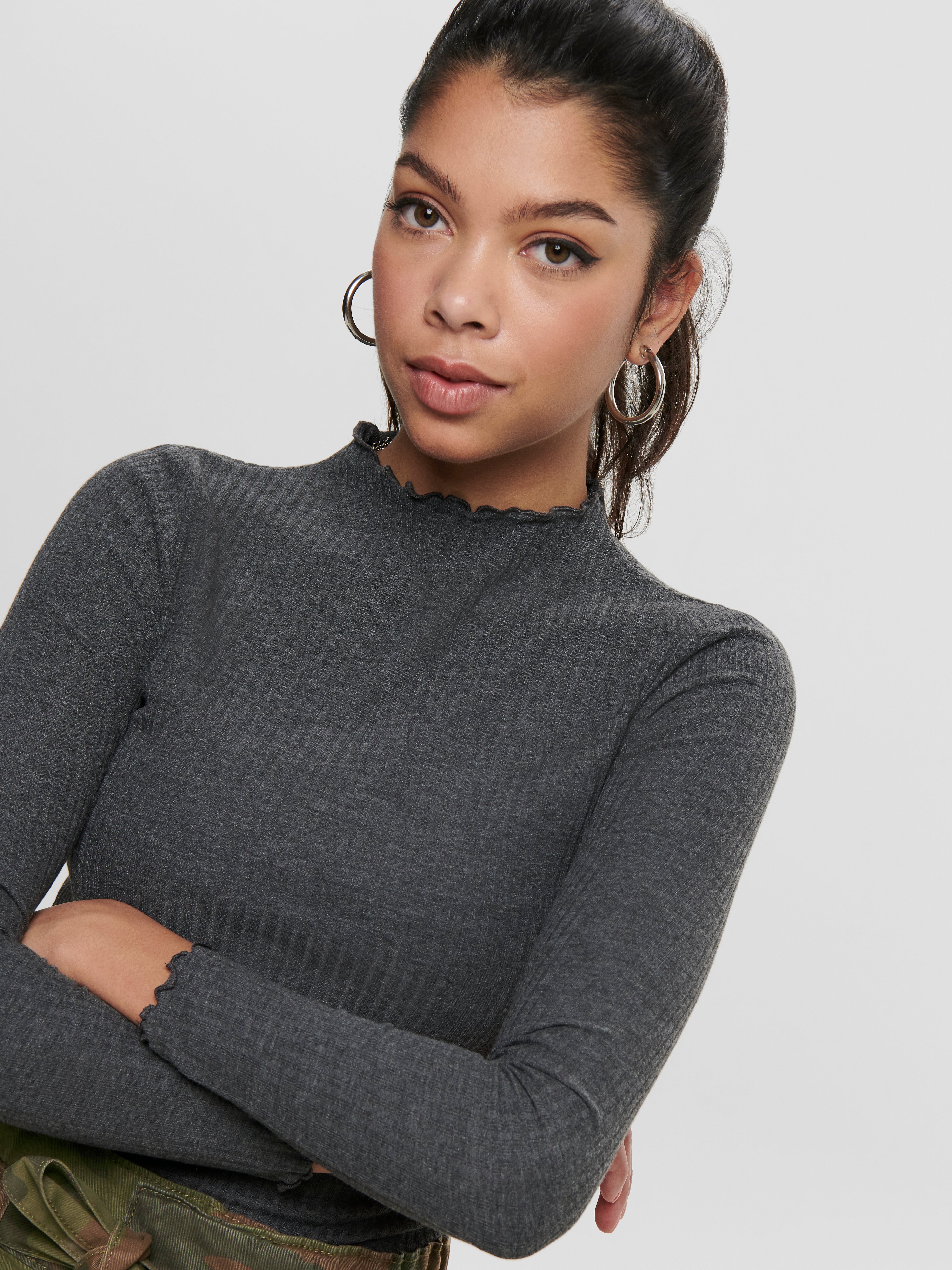 Comfort Fit High neck Top | Dark Grey | ONLY®