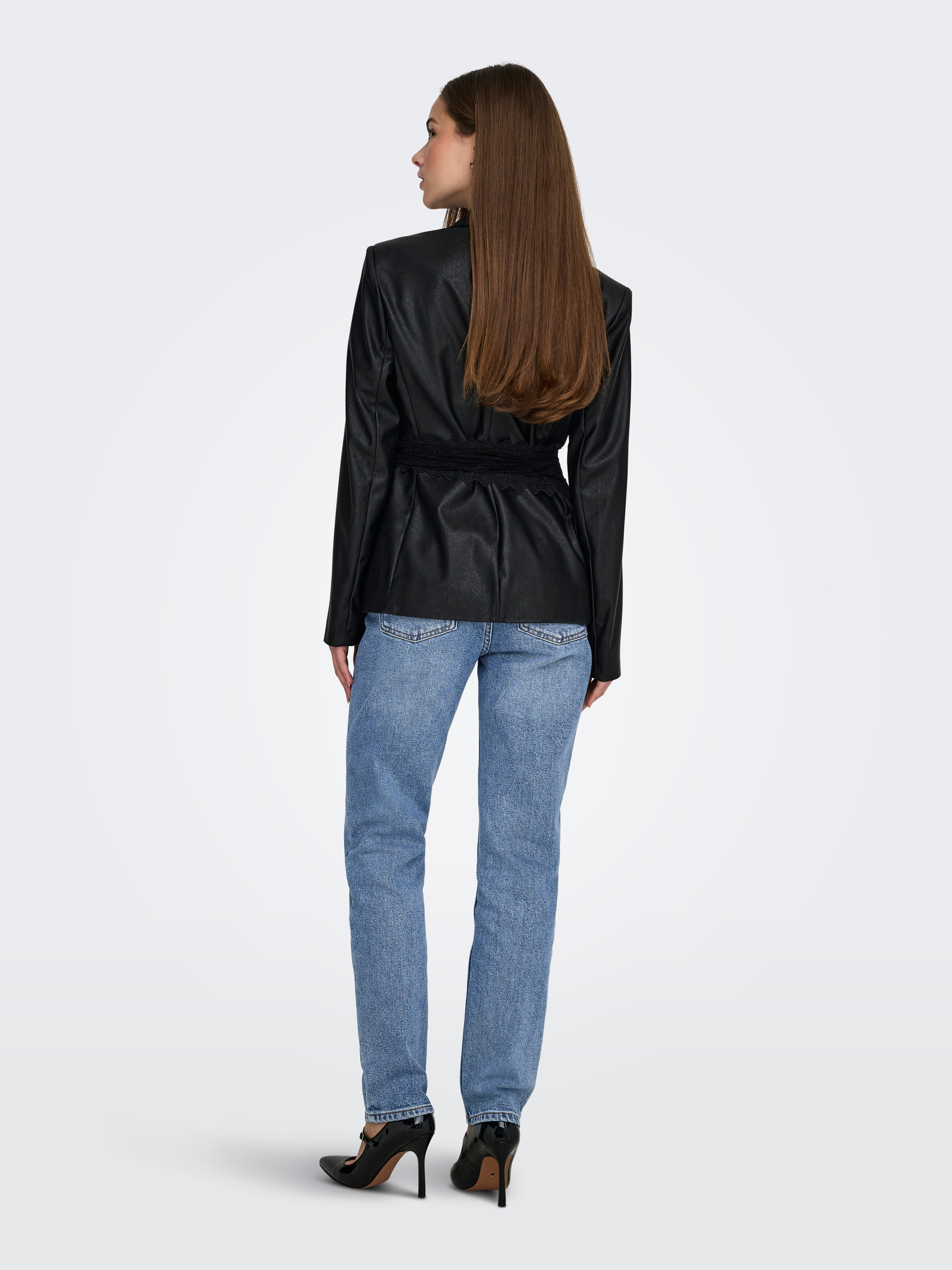 ONLEMILY High waist Straight Fit Jeans | Medium Blue | ONLY®