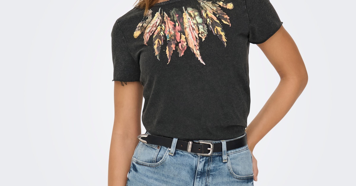 ONLLUCY T-skjorte | Sort | ONLY®