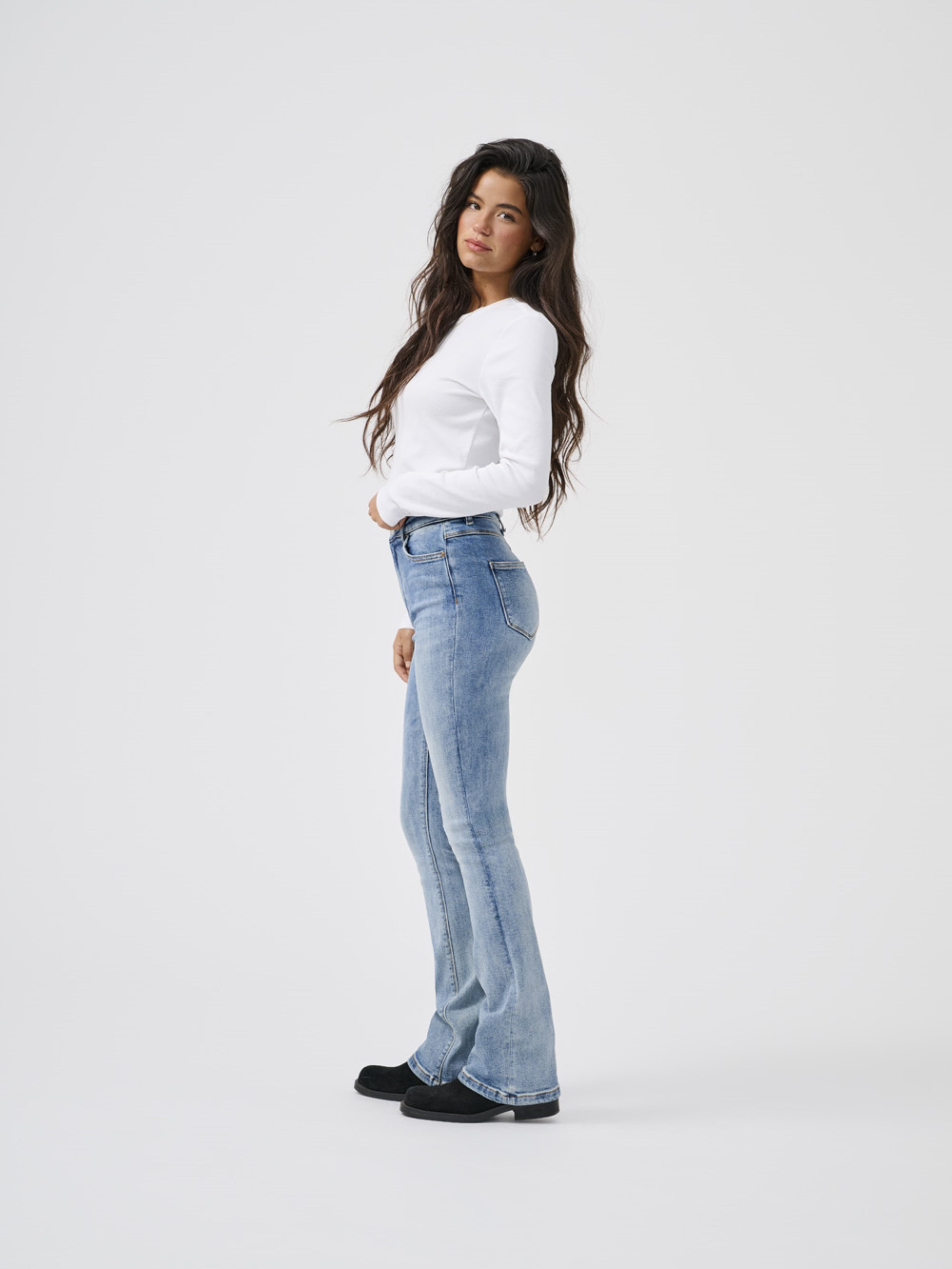 Bootcut & Flared Jeans for Women | ONLY