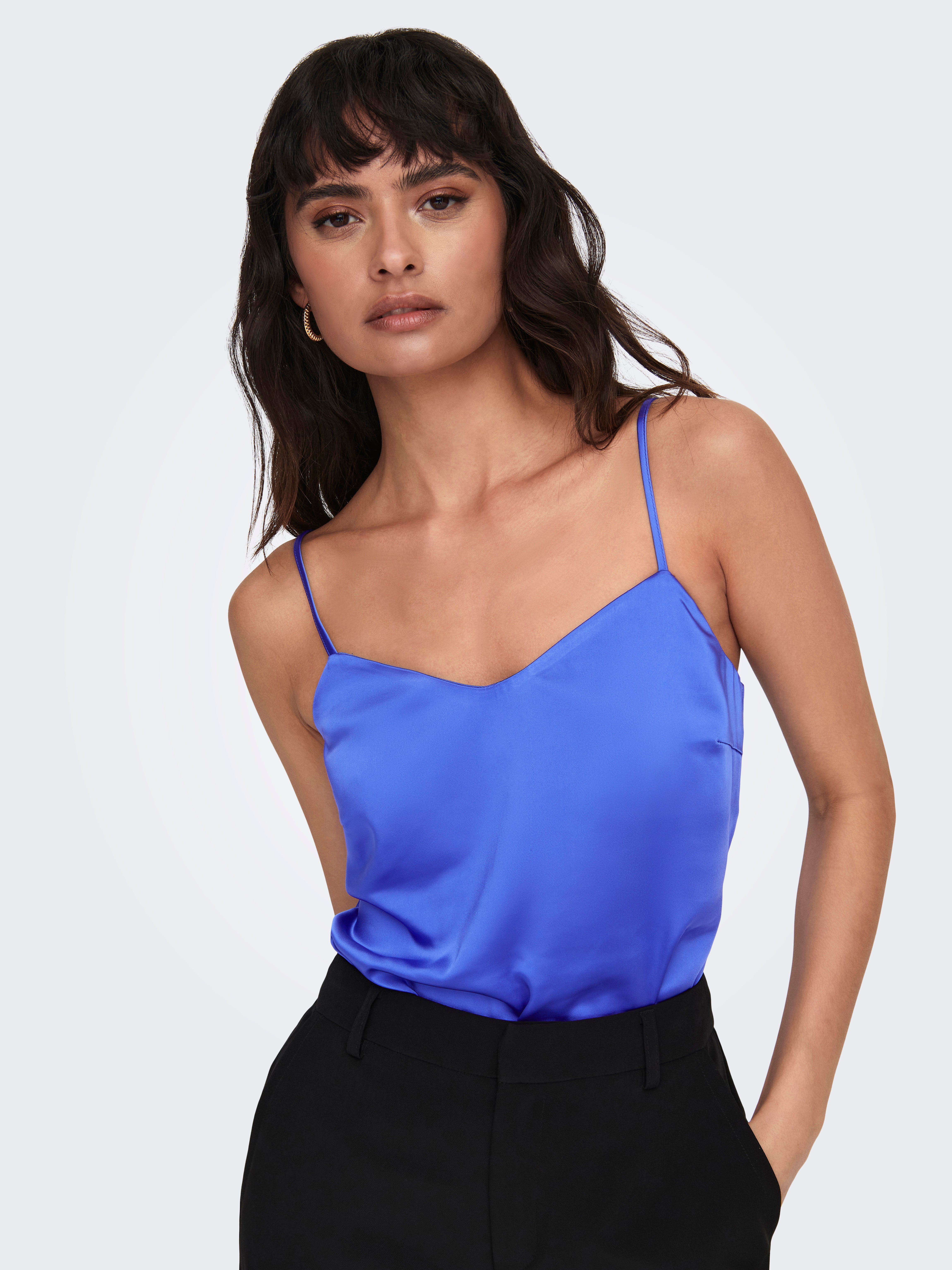 Tops Regular Fit Col en U | Bleu moyen | ONLY®