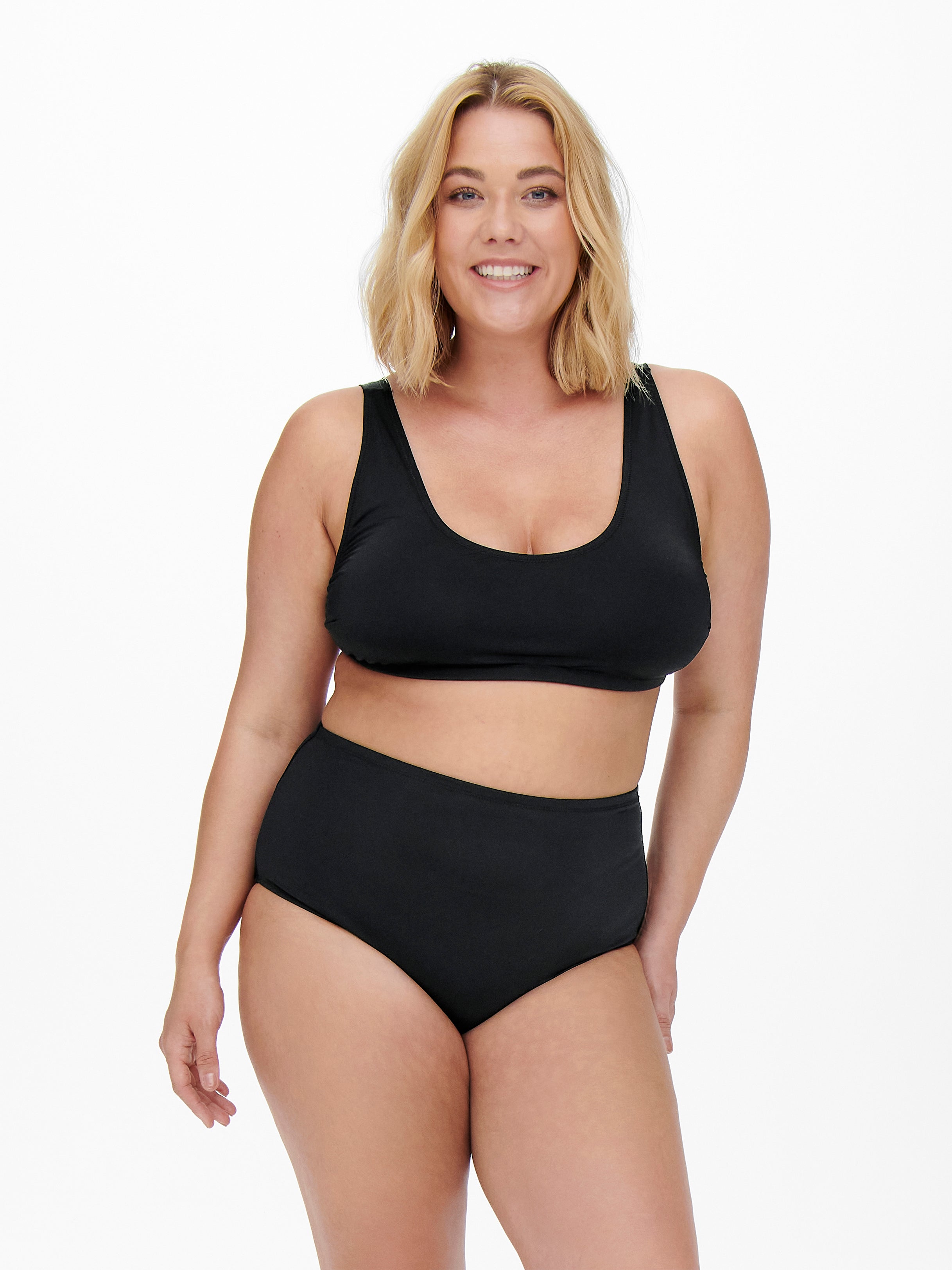 Plus Size Swimwear on SALE | ONLY CARMAKOMA
