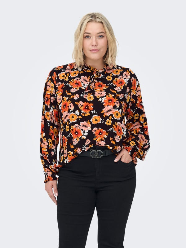 Nyheter! Plus size-klær til curvy damer | ONLY Carmakoma