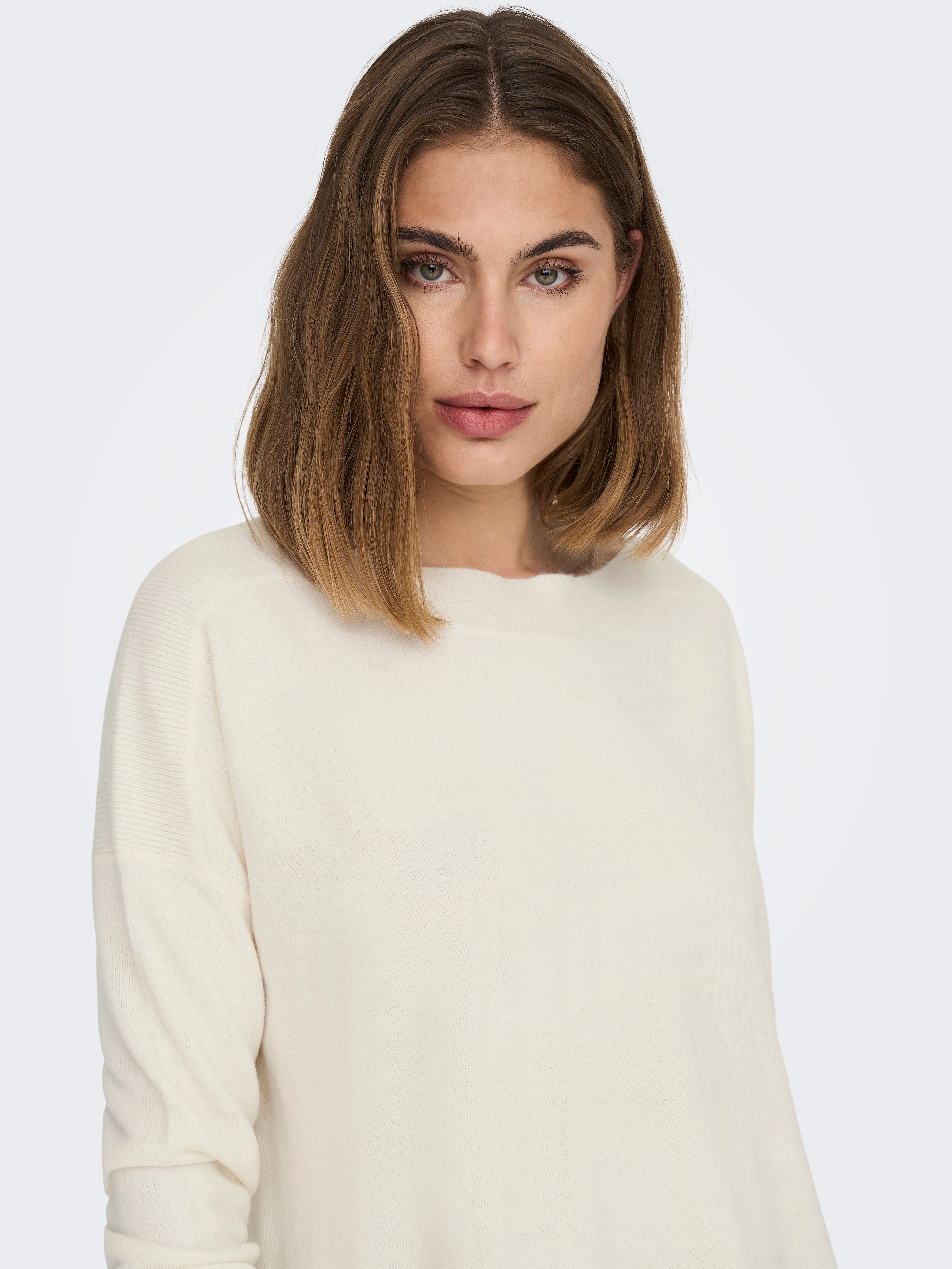 Pull-overs Col bateau Bas hauts Épaules tombantes | White | ONLY®