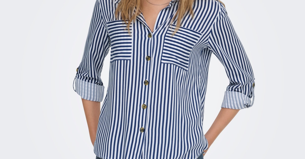 Normal geschnitten Hemdkragen Umgeschlagene Ärmelbündchen Hemd | Dunkelblau | ONLY®