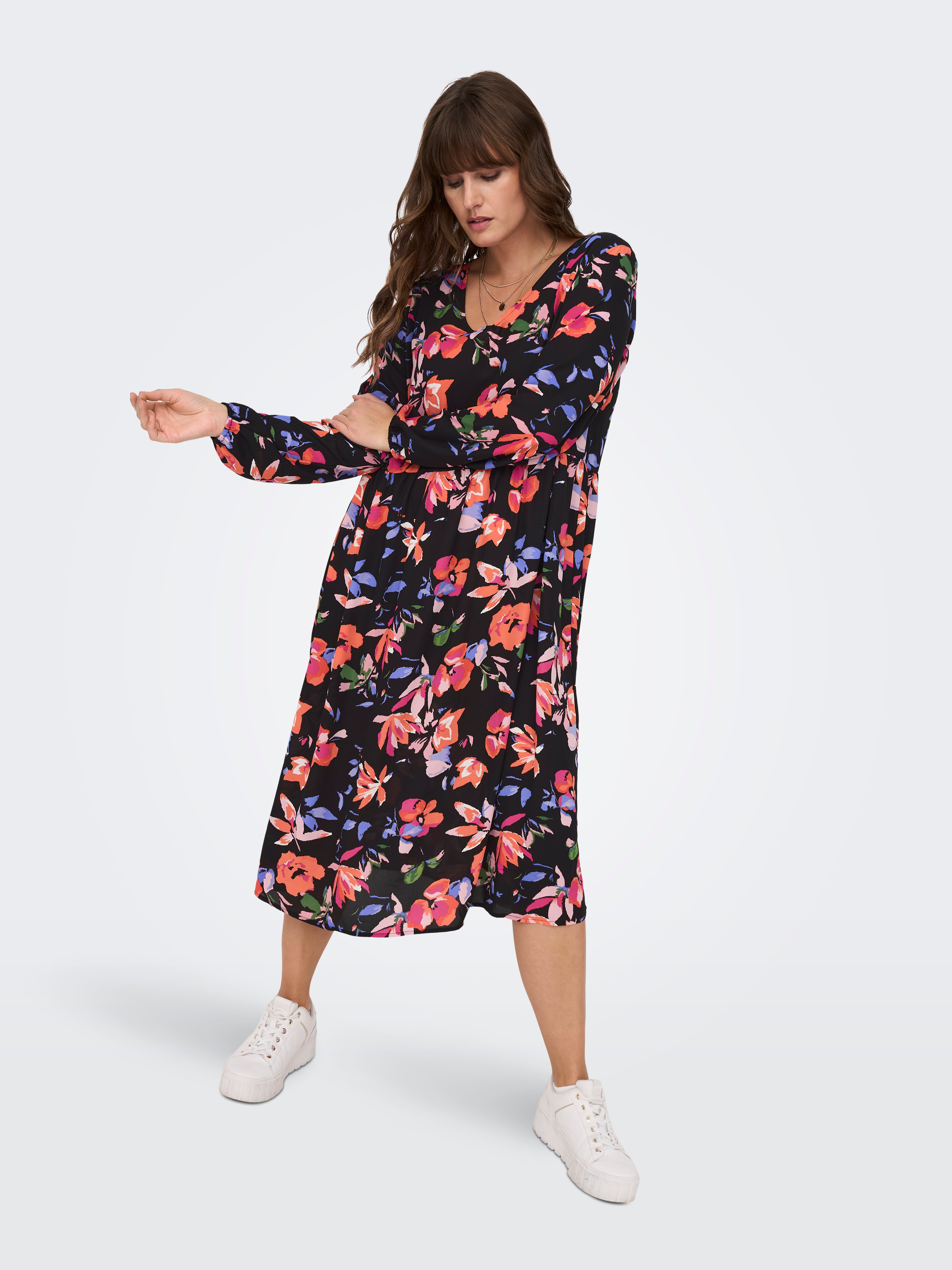 Robe longue Regular Fit Col en V | Noir | ONLY®