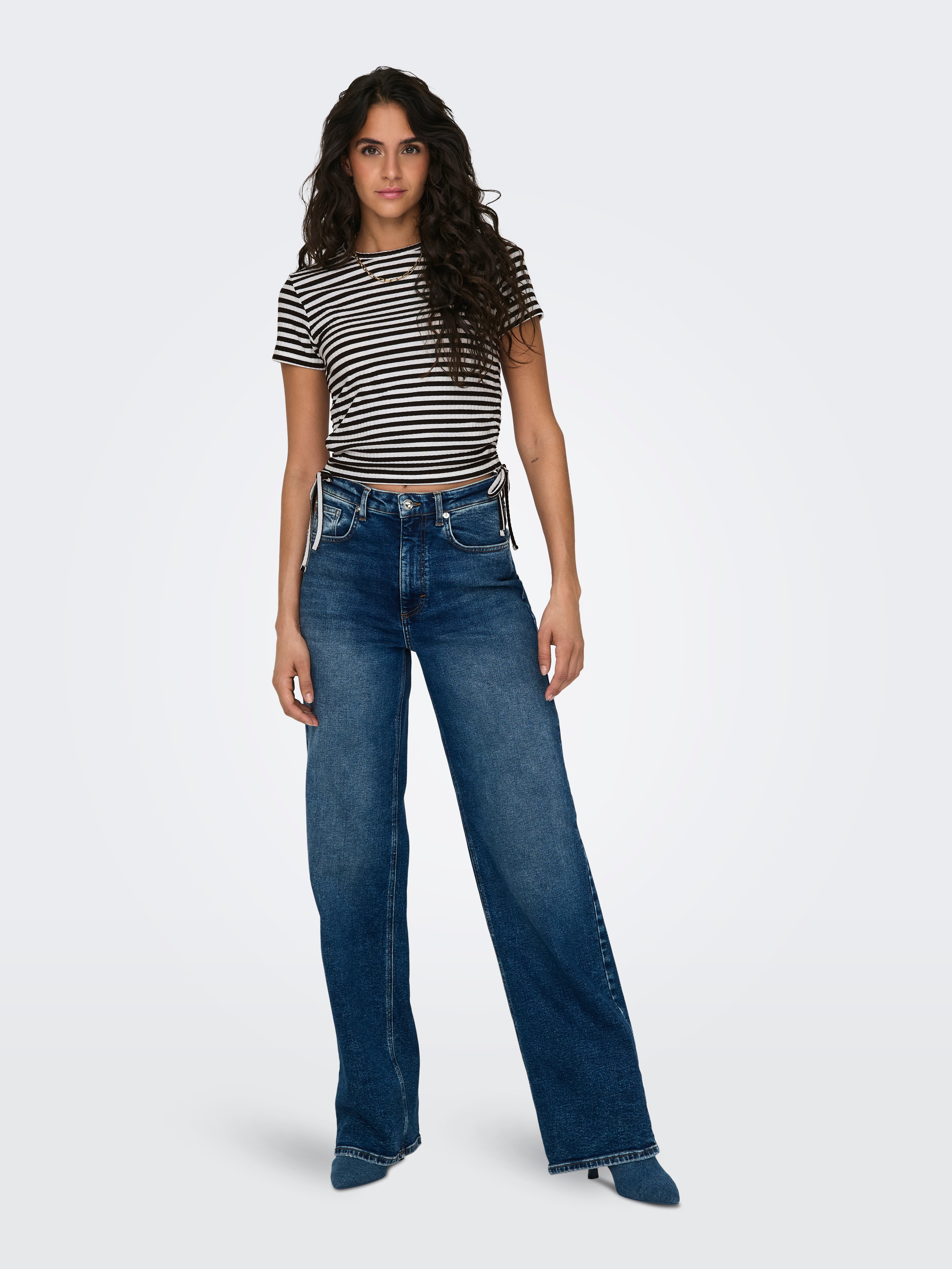 O-neck top with stribes | Black | ONLY®