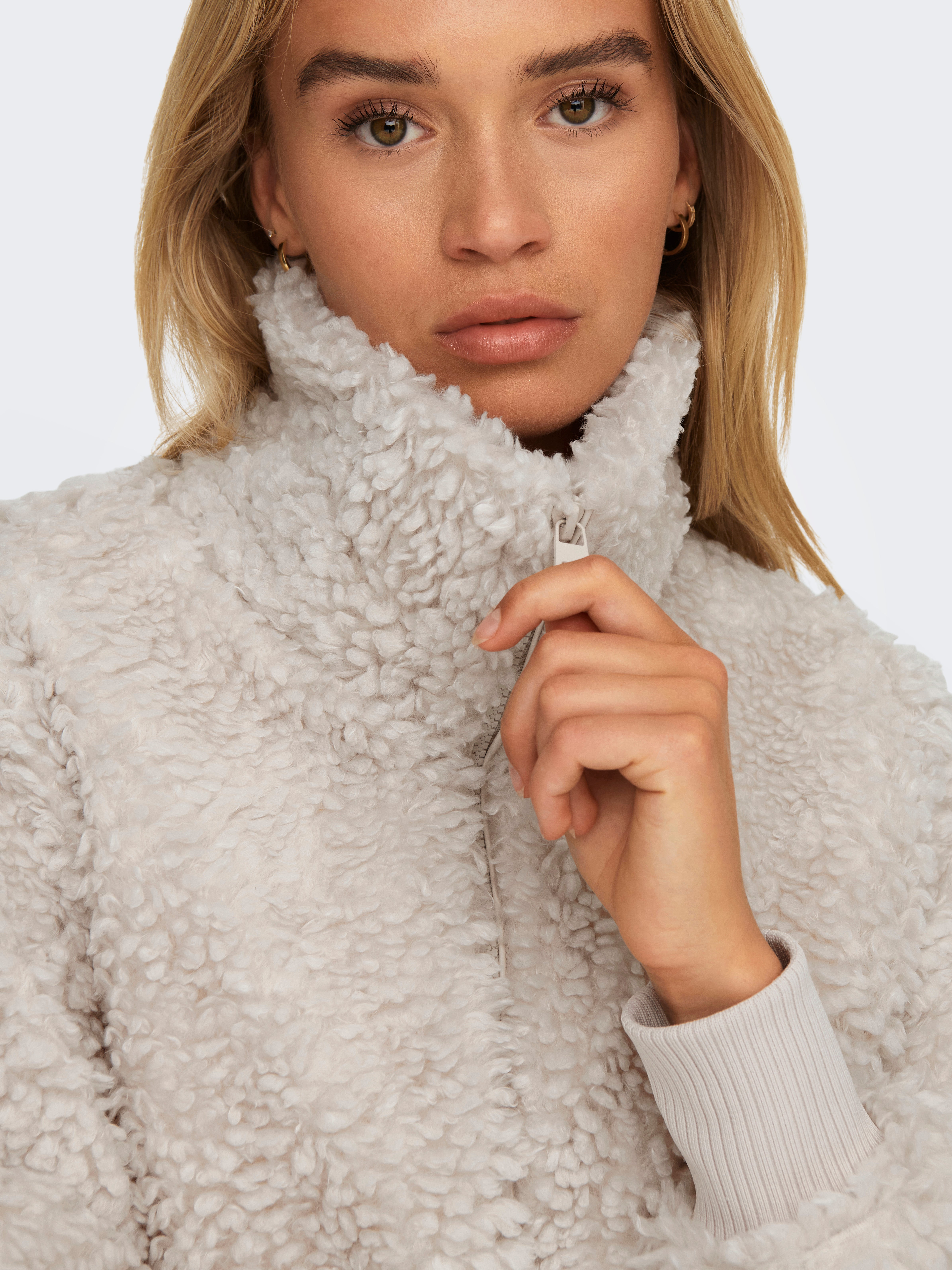 Teddy jacket with high neck | Light Grey | ONLY®