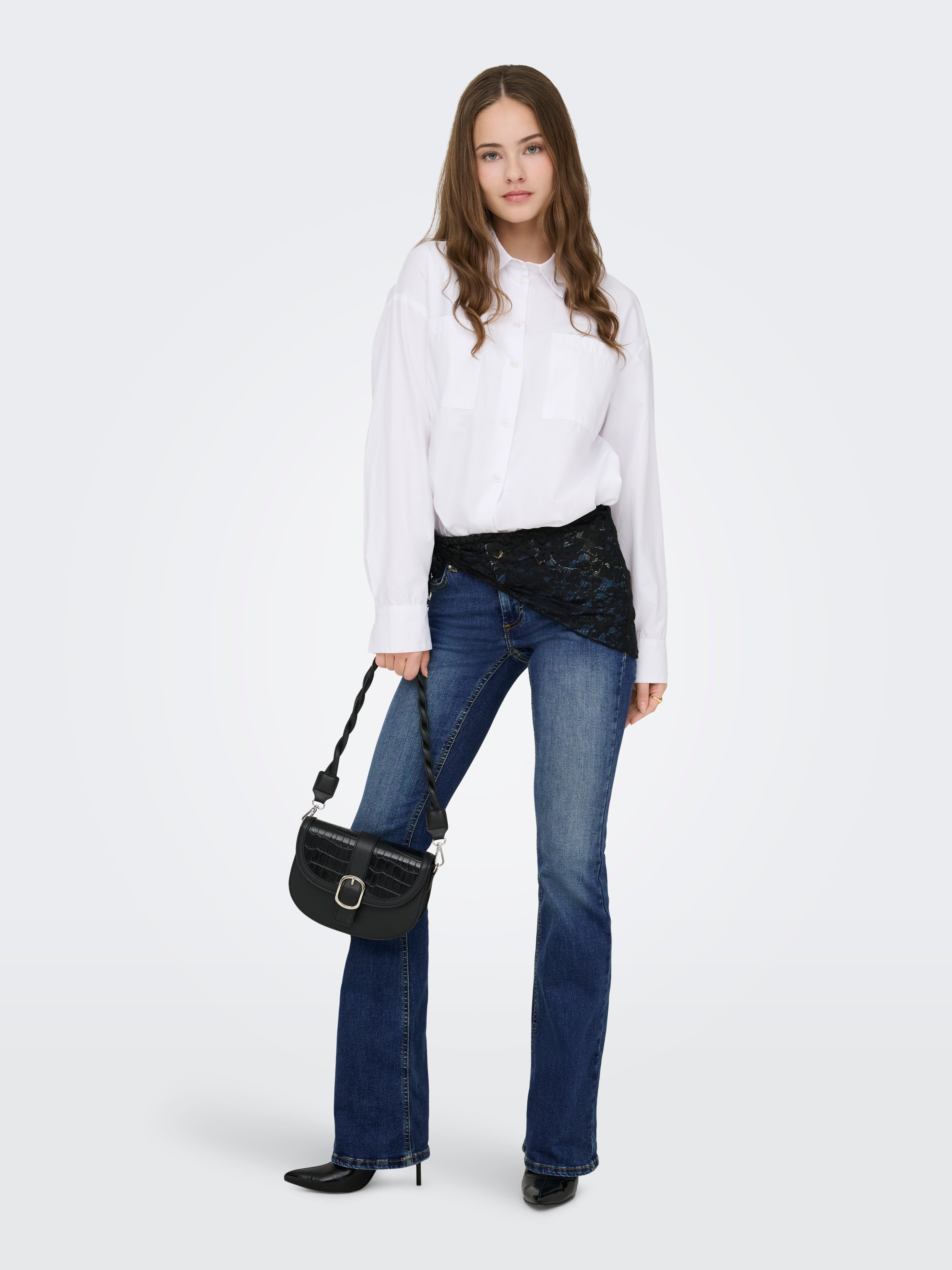 ONLBlush Low Waist Flared Jeans | Medium Blue | ONLY®