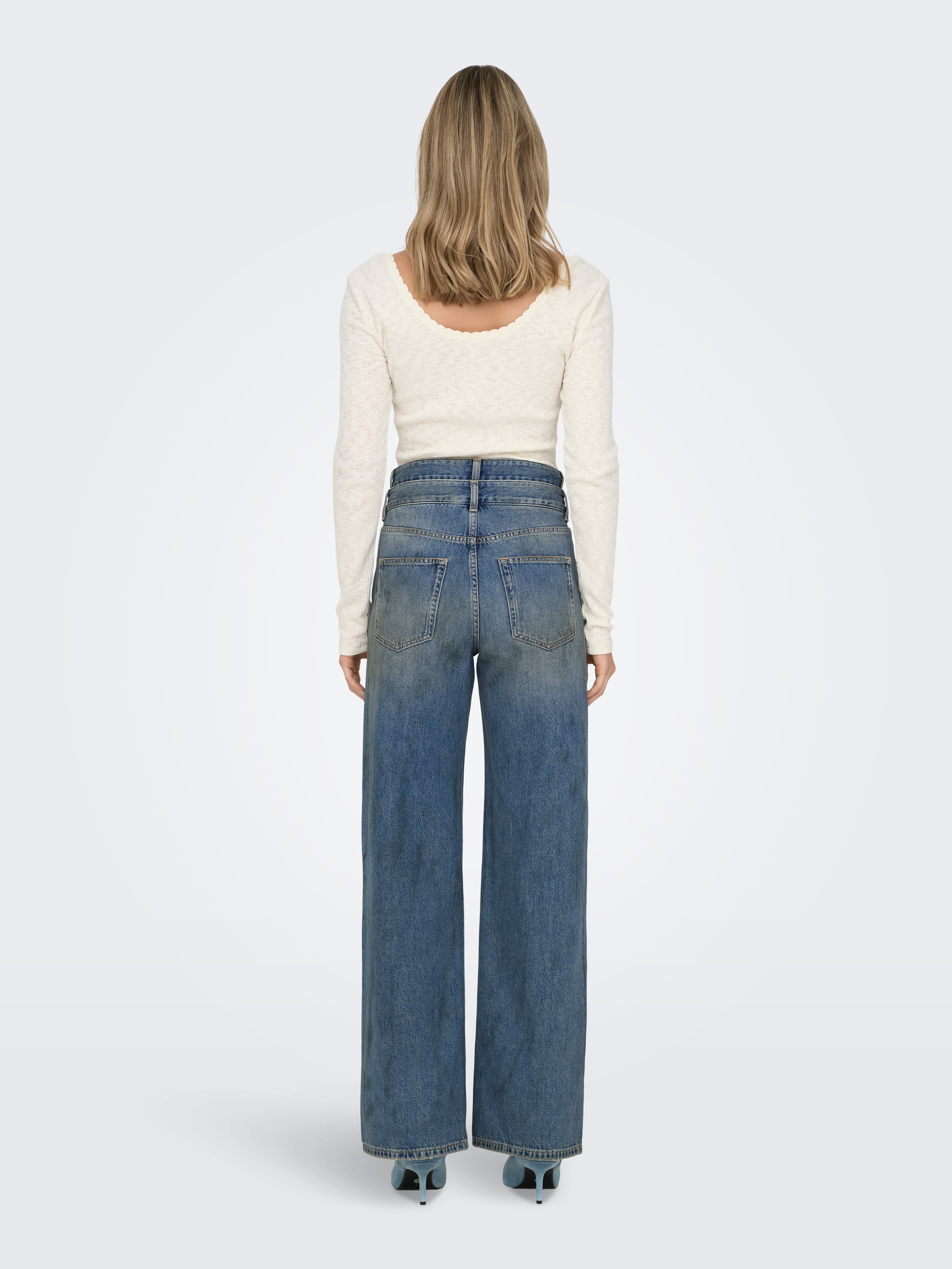 Super high rise jeans store