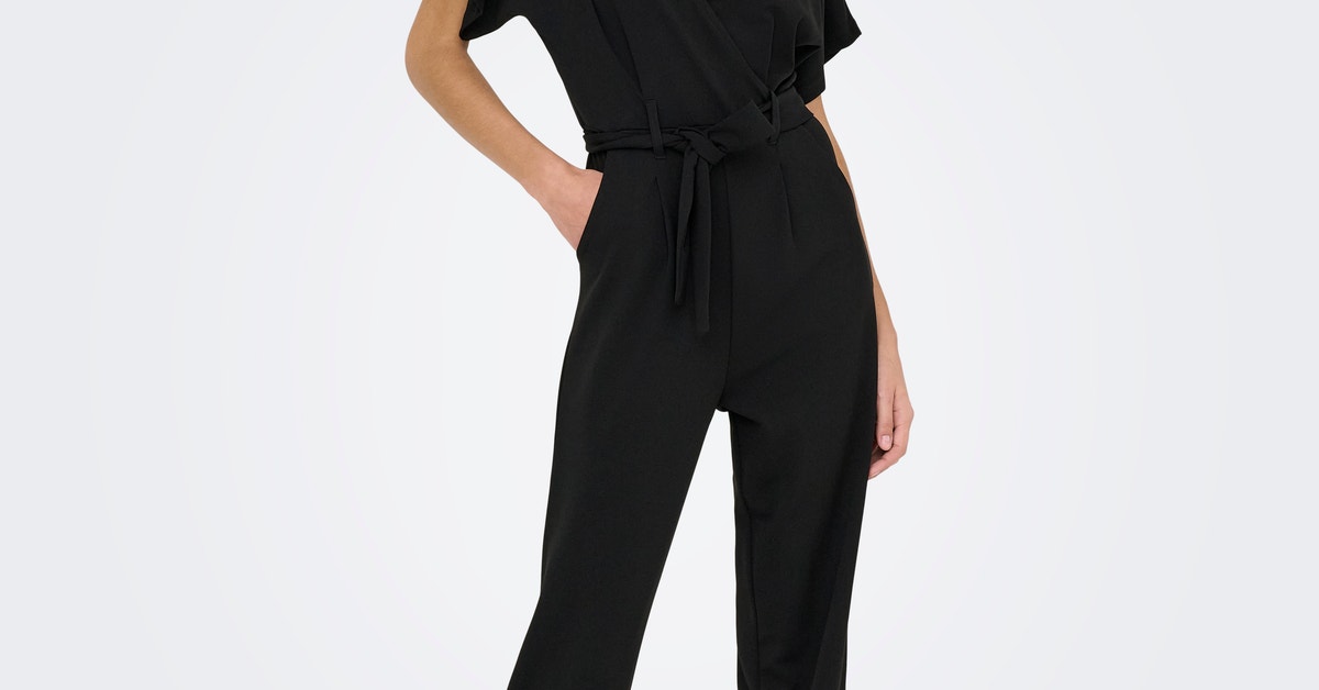 JDYLOUISVILLE Tute Jumpsuit | Black | ONLY®