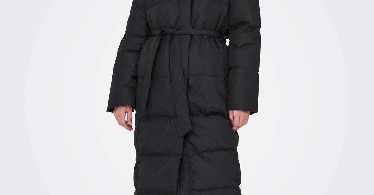 ONLDAGMAR Puffer coat | Black | ONLY®