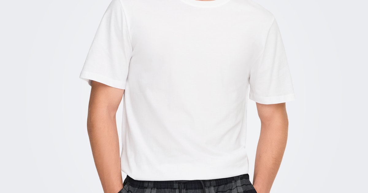 T-shirts Long Line Fit Col rond | Blanc | ONLY & SONS®