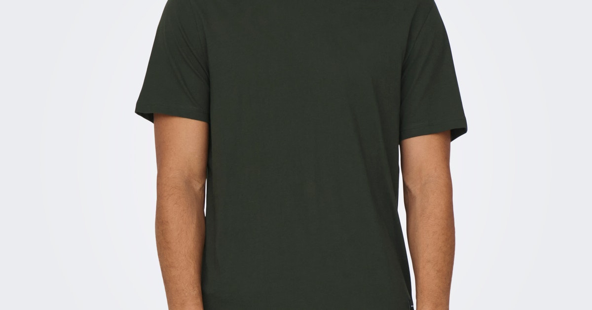 Long o-neck t-shirt | Dark Green | ONLY & SONS®