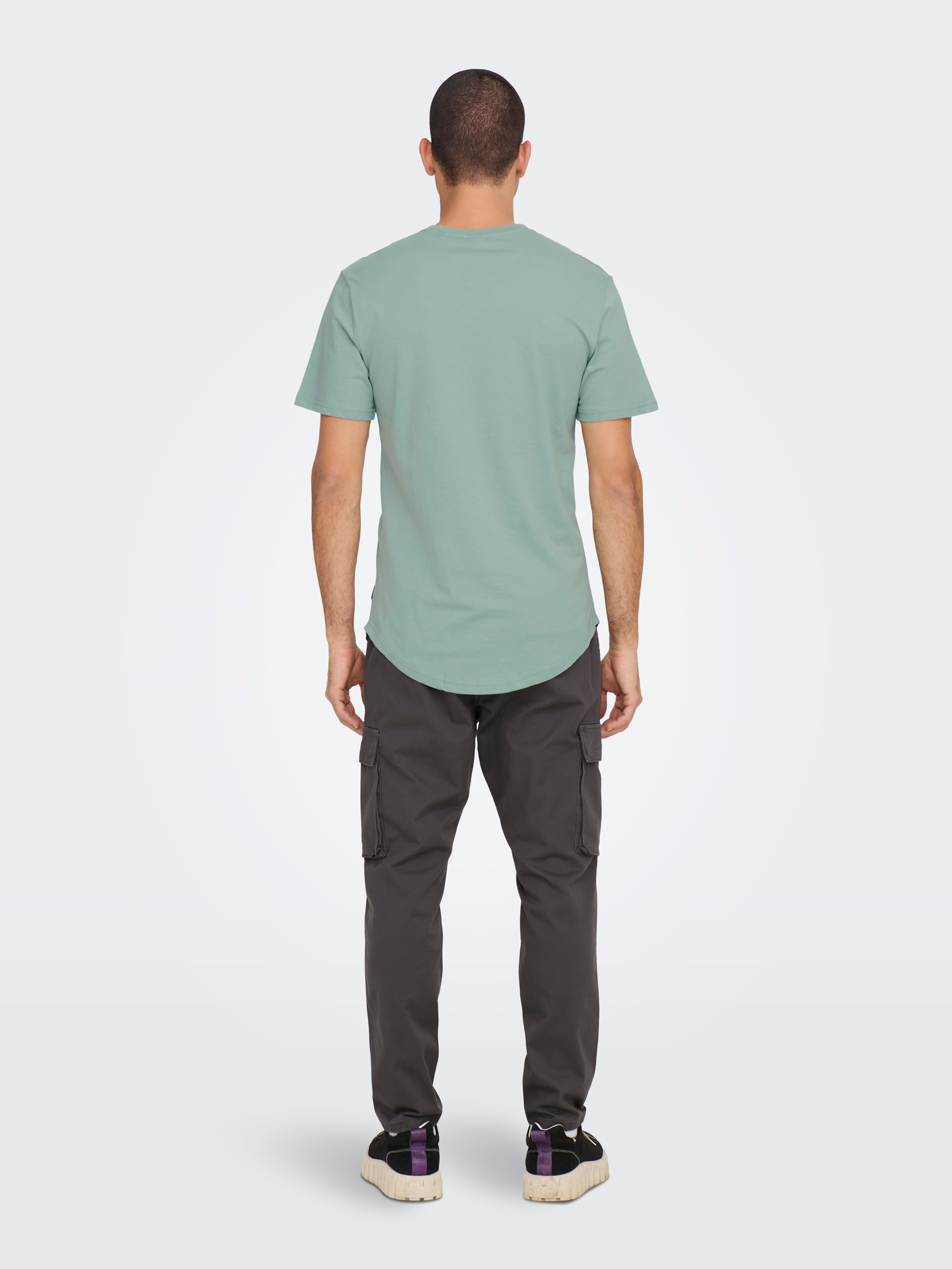 Lang o-hals t-shirt | Mellemgrå | ONLY & SONS®