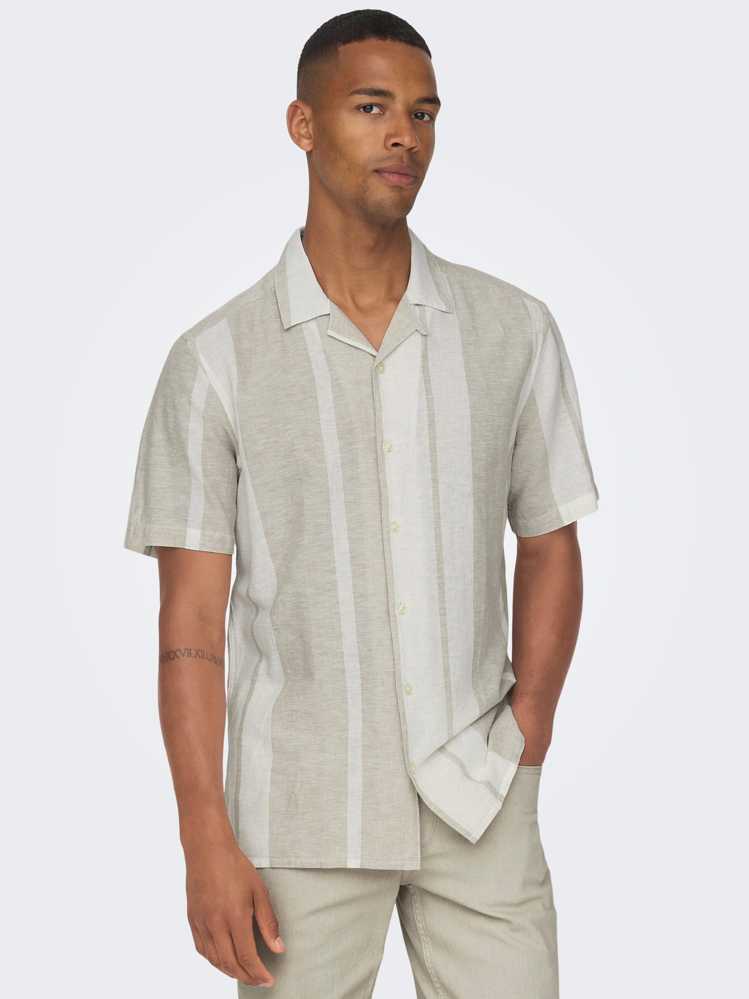 Regular Fit Resort collar Shirt | Medium Grey | ONLY & SONS®